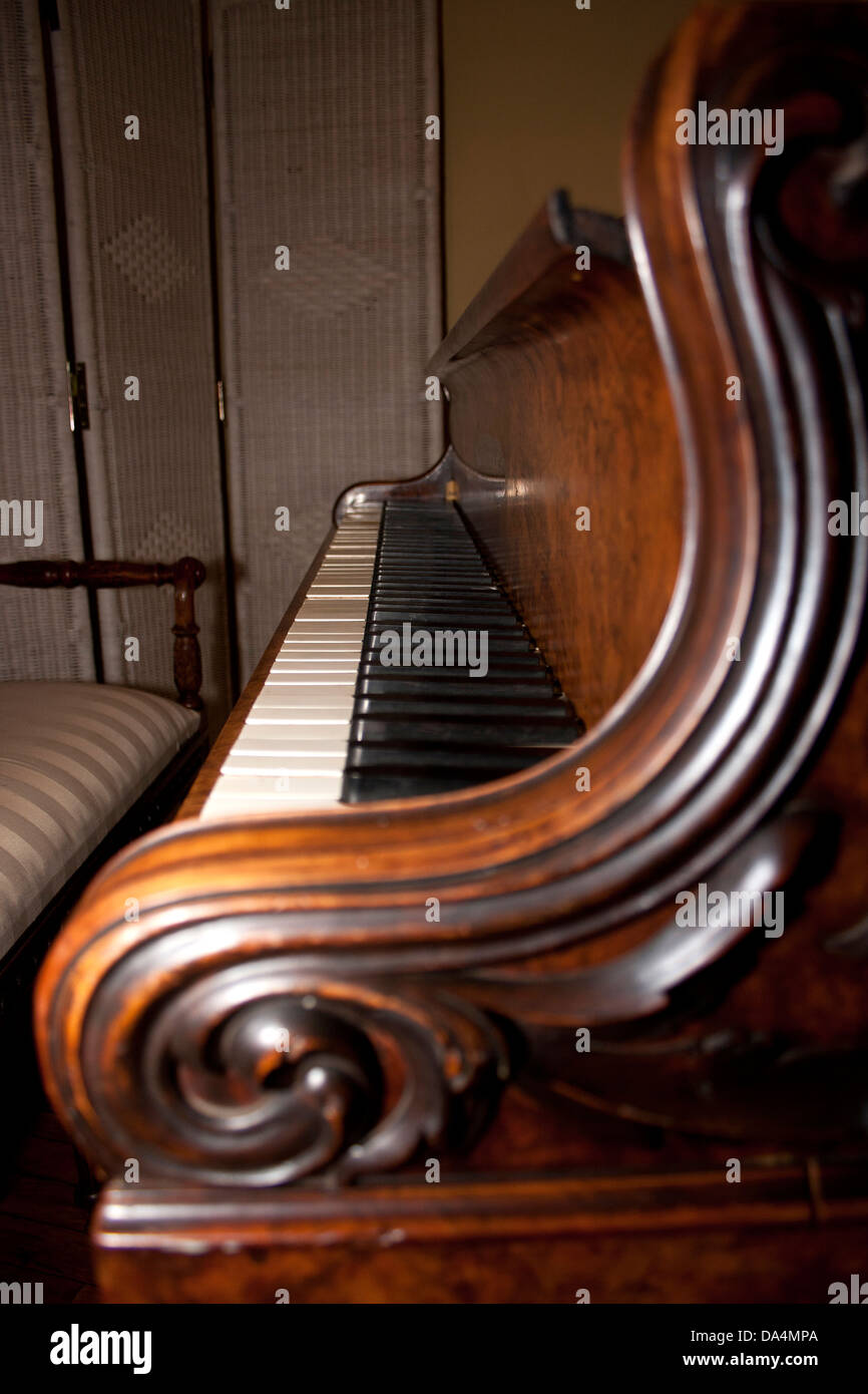 Ornate Grand Piano High Resolution Stock Photography and Images - Alamy