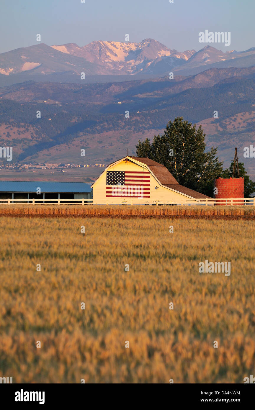 Colorado farm view hi-res stock photography and images - Alamy