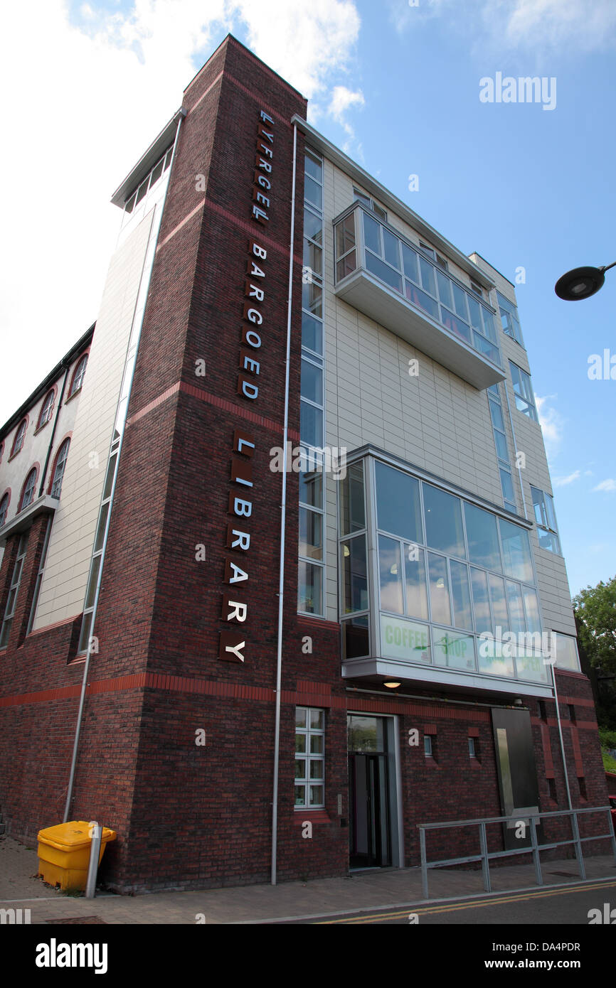 picture of new library building in Bargoed Stock Photo - Alamy