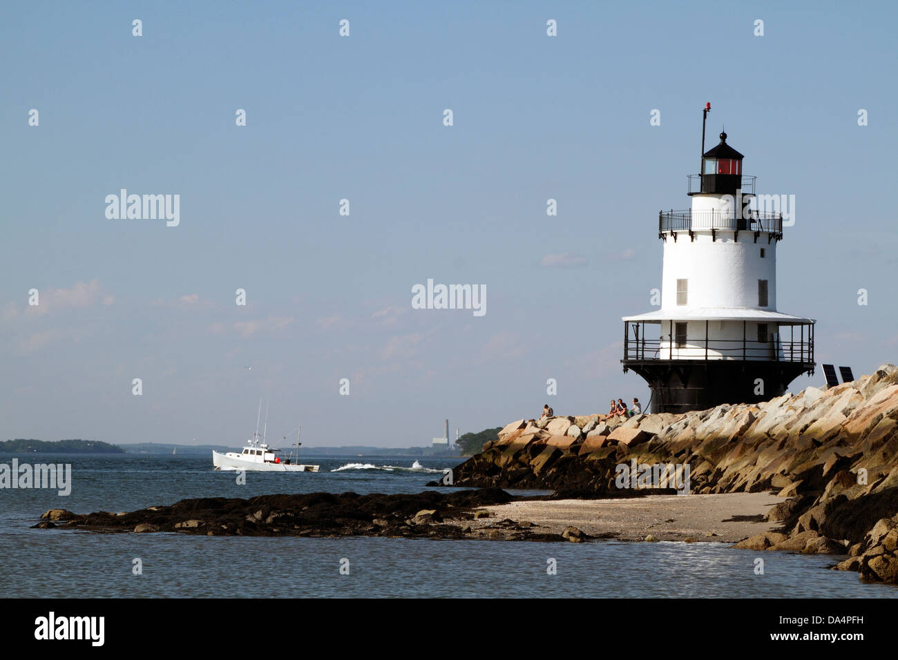 Portland maine harbor boats hi-res stock photography and images - Alamy