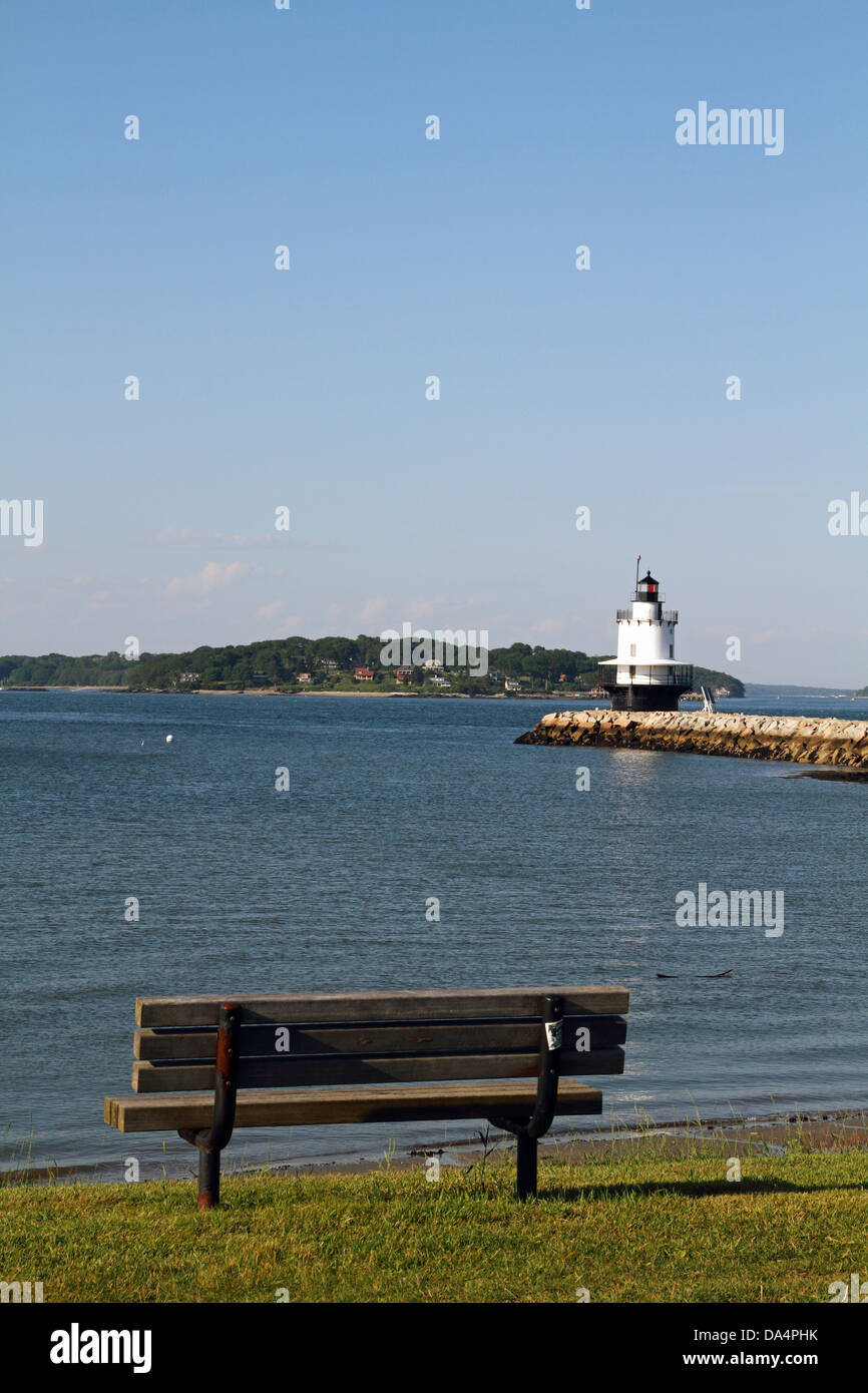 Spring Point Ledge Lighthouse, South Portland, Maine, USA Stock Photo ...