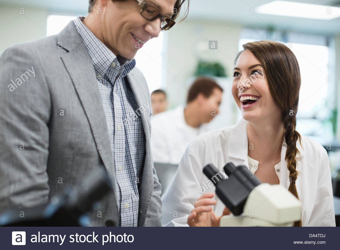 Student science lab hi-res stock photography and images - Alamy