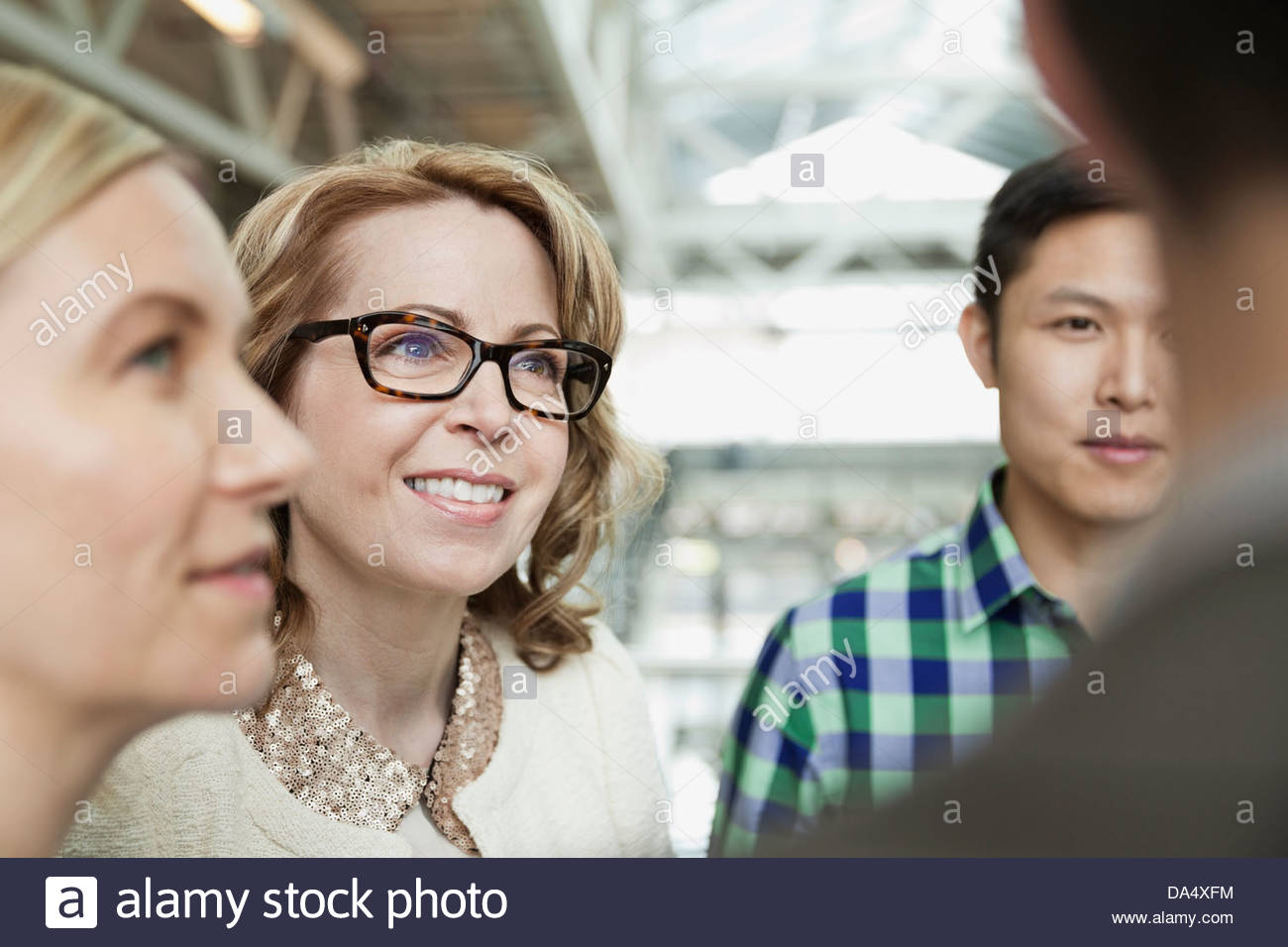 People building together hi-res stock photography and images - Alamy