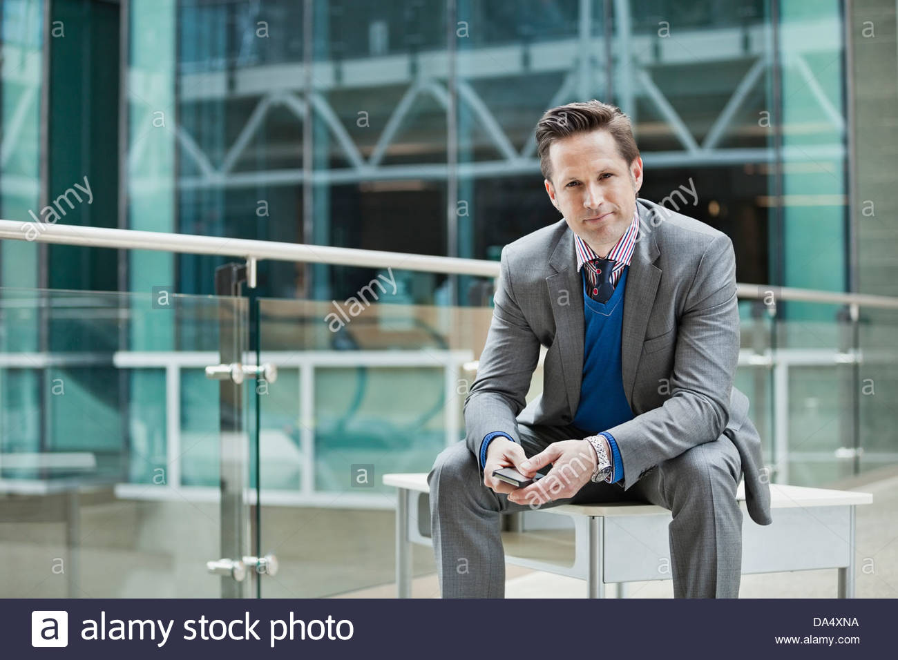 Building table hi-res stock photography and images - Alamy