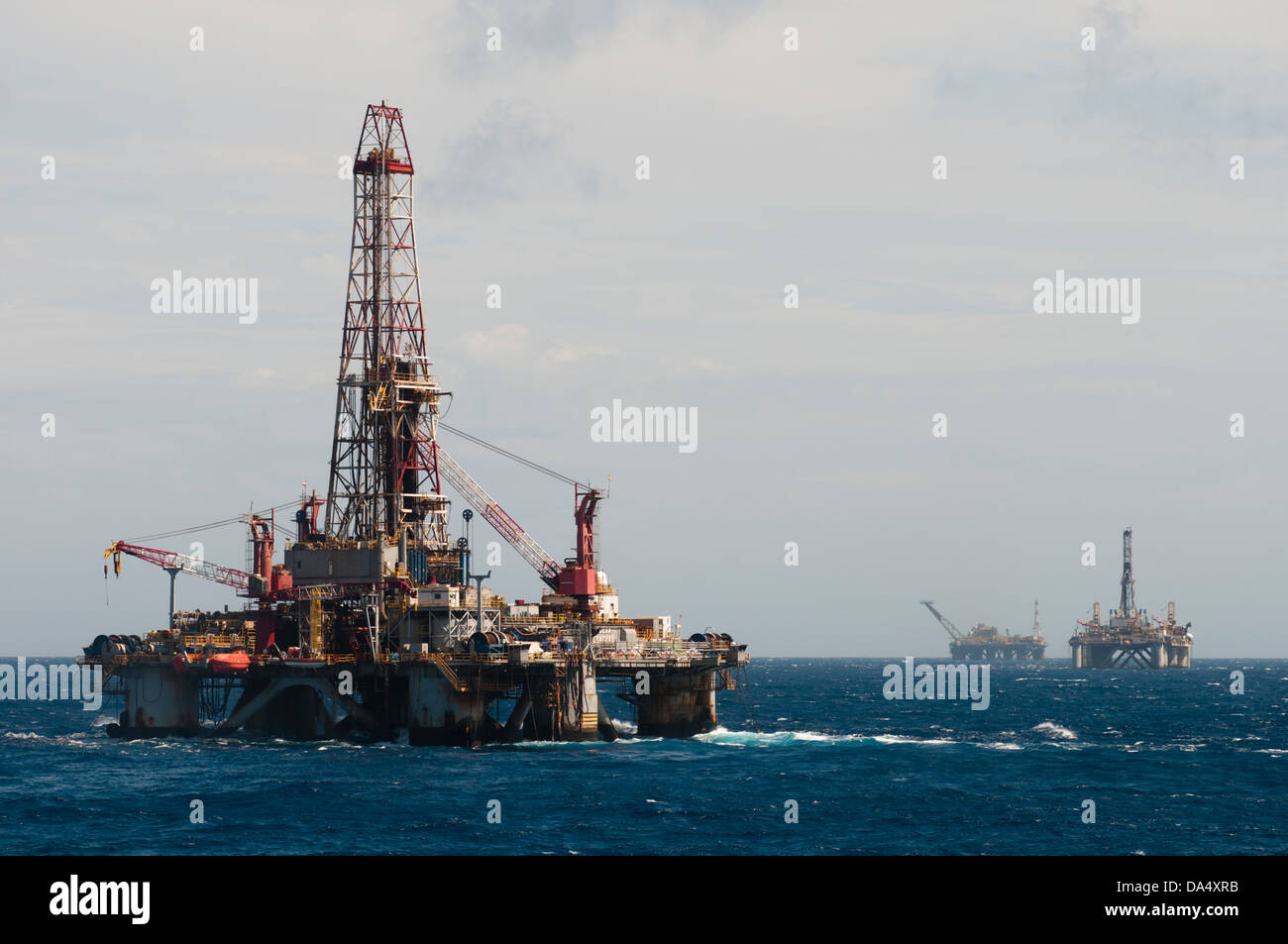 Falcon 100 oil drilling rig working for Petrobras brazilian oil company ...