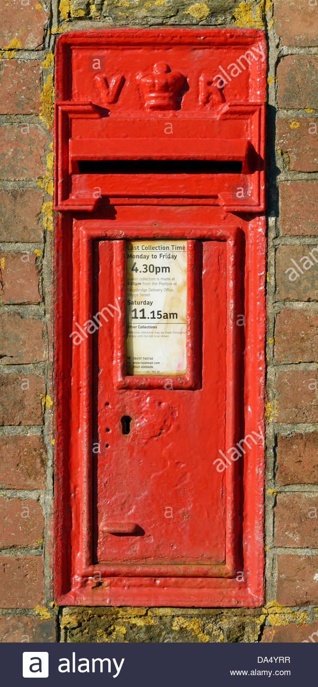 Victorian Royal Mail Letter Box High Resolution Stock Photography and ...