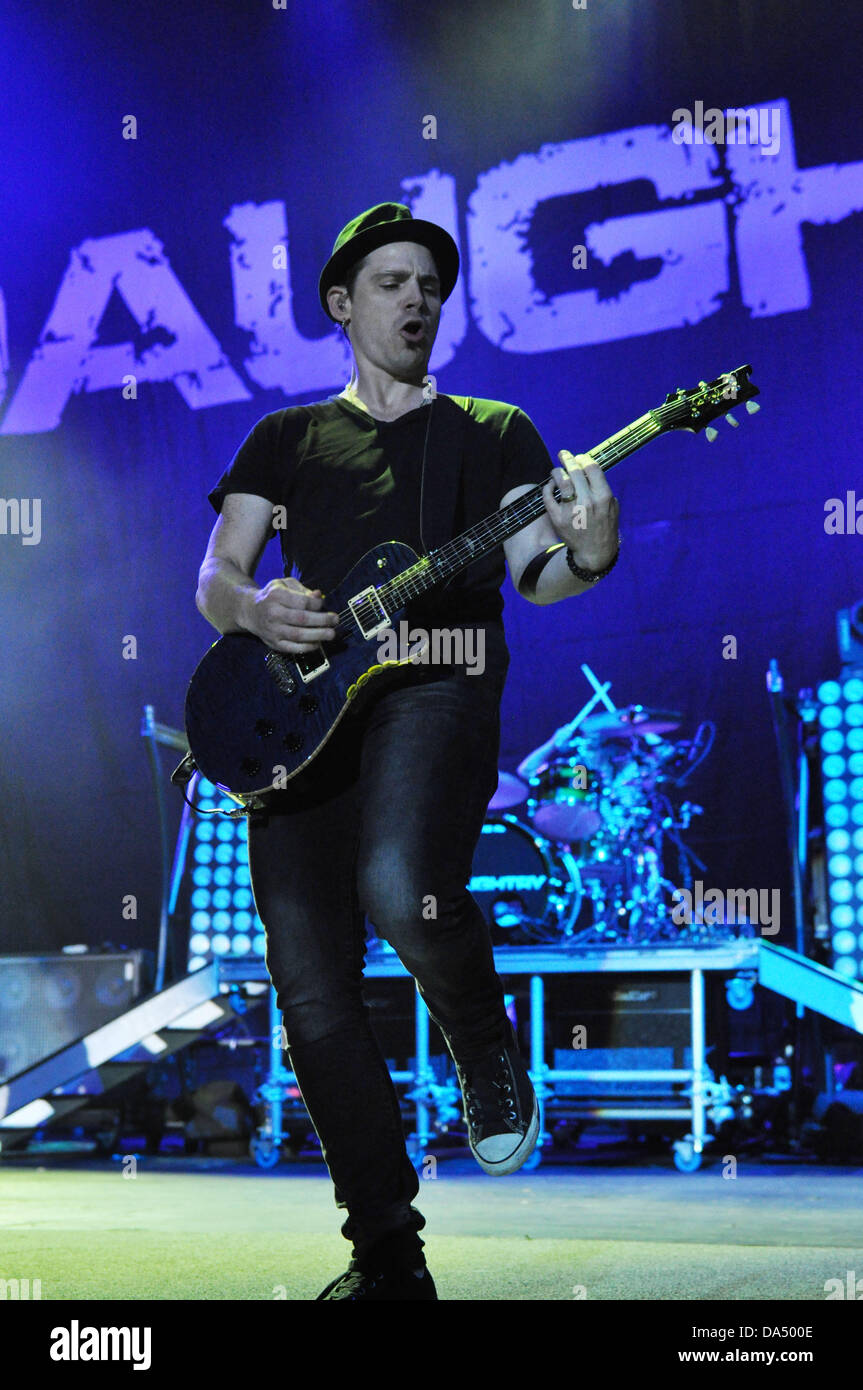 Raleigh, North Carolina, USA. 2nd July, 2013. Guitar player JOSH STEELY ...