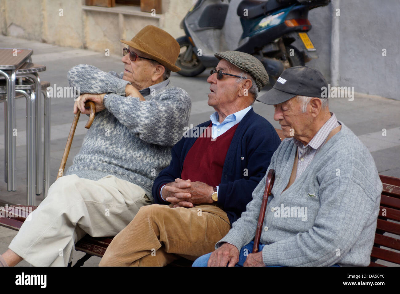 Three old men hi-res stock photography and images - Alamy