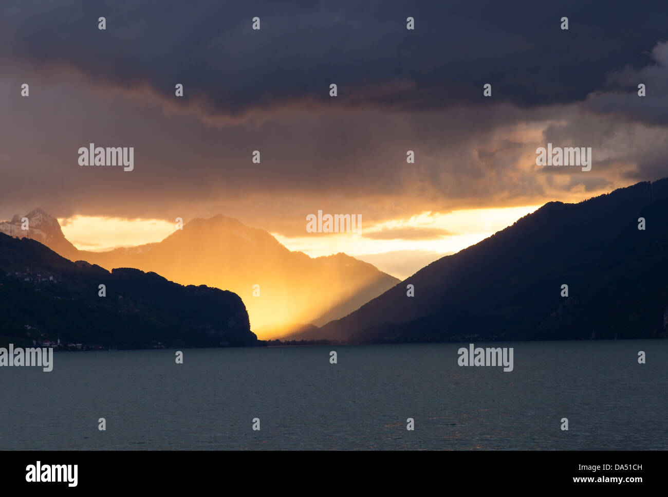 Sunshine through storm clouds hi-res stock photography and images - Alamy