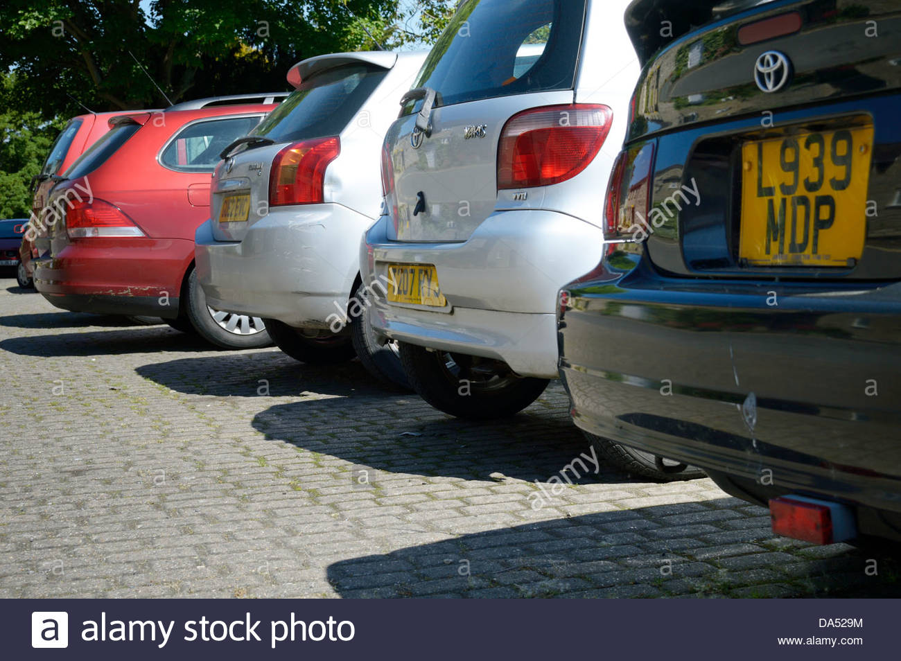 Cars Parked Too Close Stock Photos & Cars Parked Too Close Stock Images ...
