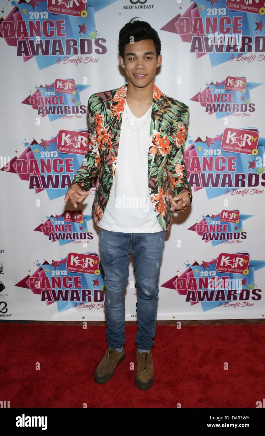 Shon hi-res stock photography and images - Alamy