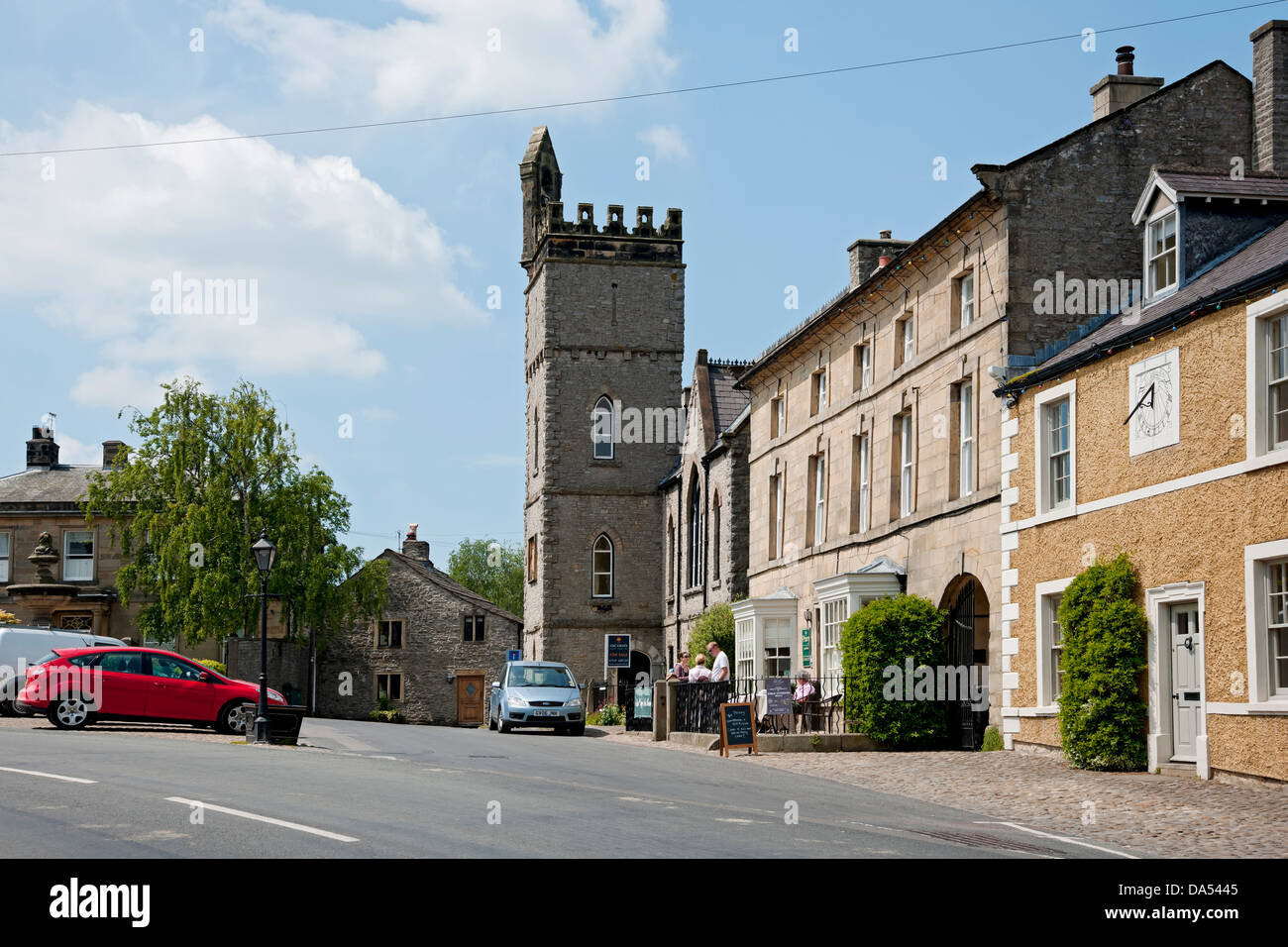Middleham village in summer Wensleydale North Yorkshire Dales England ...