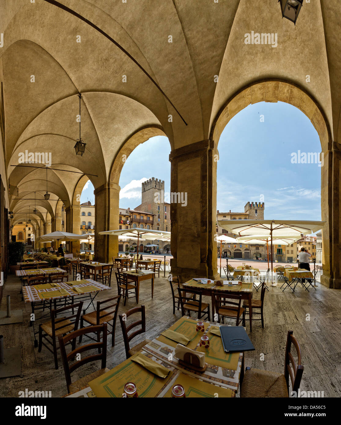 Loggia del vasari hi-res stock photography and images - Alamy