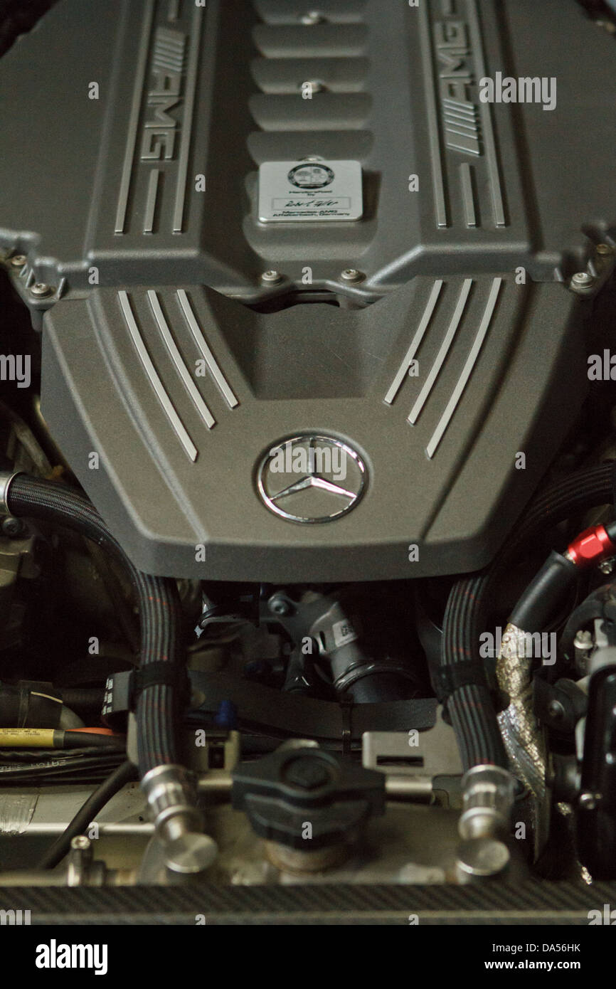 Mercedes SLS AMG GT3 engine Stock Photo - Alamy