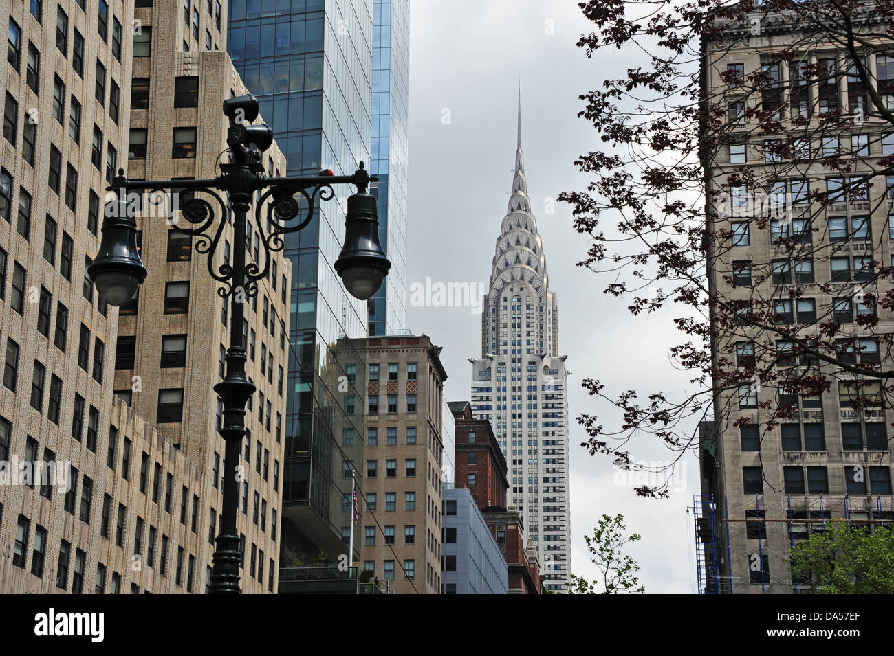 Chrysler building building hi-res stock photography and images - Alamy