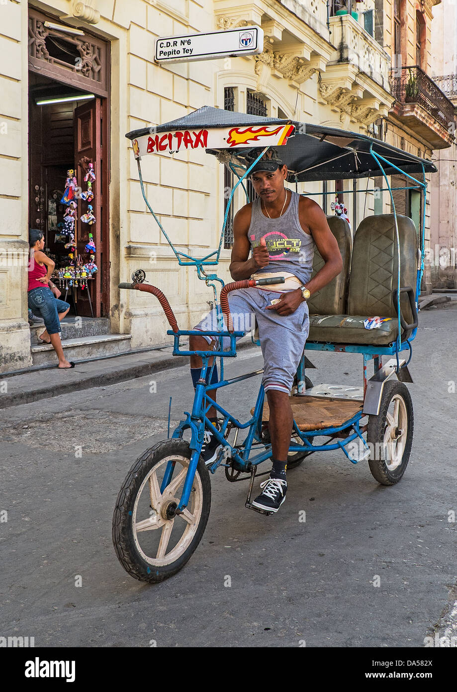 Cuban driver hi-res stock photography and images - Alamy