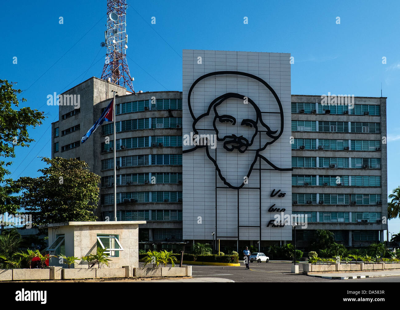 Fidel castro building hi-res stock photography and images - Alamy