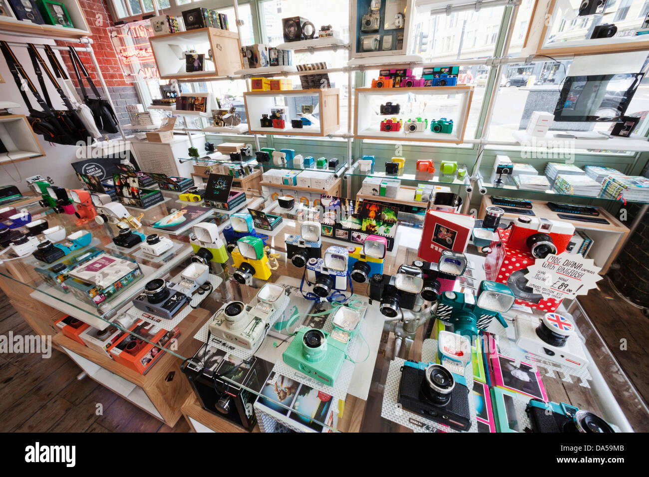 Lomography gallery hi-res stock photography and images - Alamy