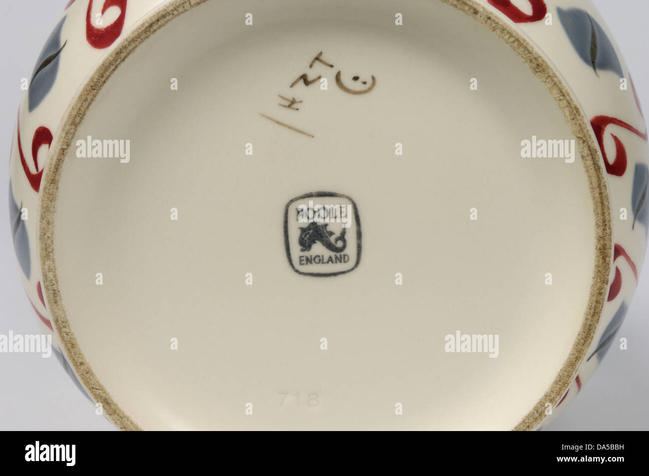 Poole pottery hi-res stock photography and images - Alamy