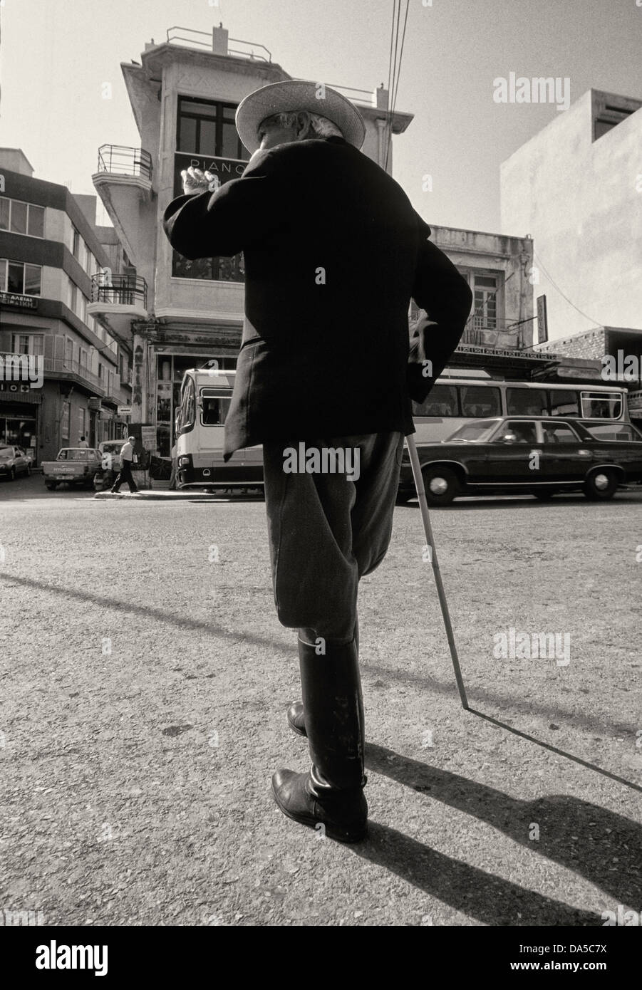 Elderly man in traditional 20th century Cretan costume of kilóta baggy ...