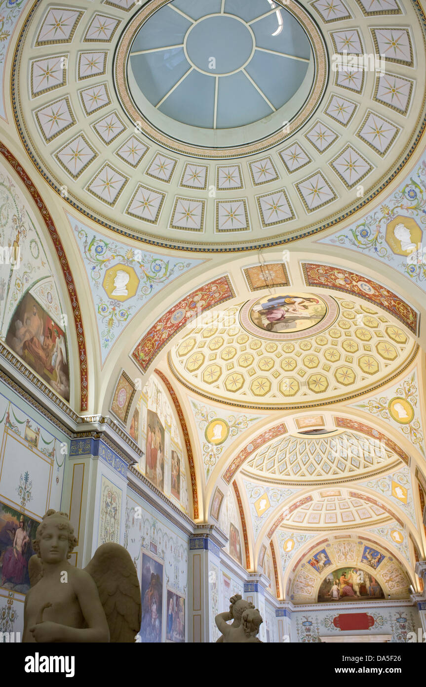 Decorative ceiling in State Hermitage Museum, one of largest & oldest ...