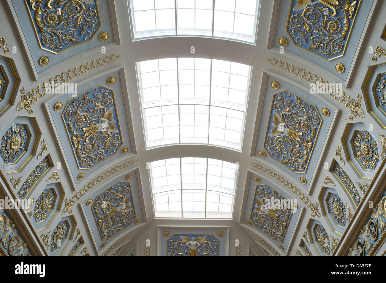 Decorative ceiling in State Hermitage Museum, one of largest & oldest ...
