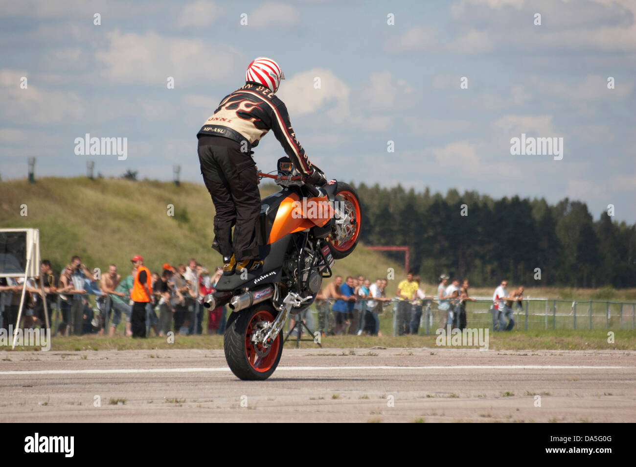Professional trick hi-res stock photography and images - Alamy