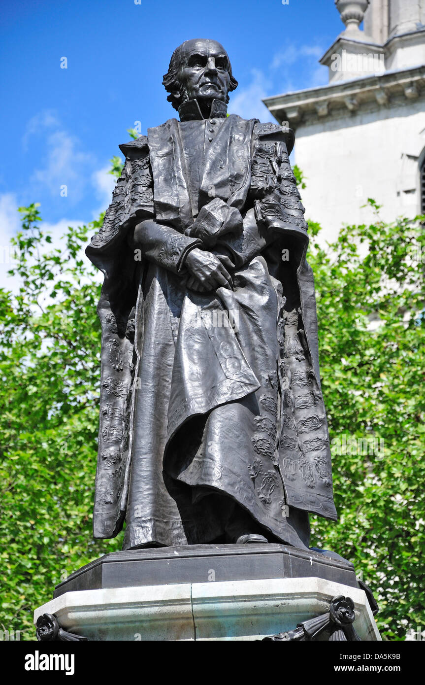 London, England, UK. Statue: William Ewart Gladstone (1809-98) British ...