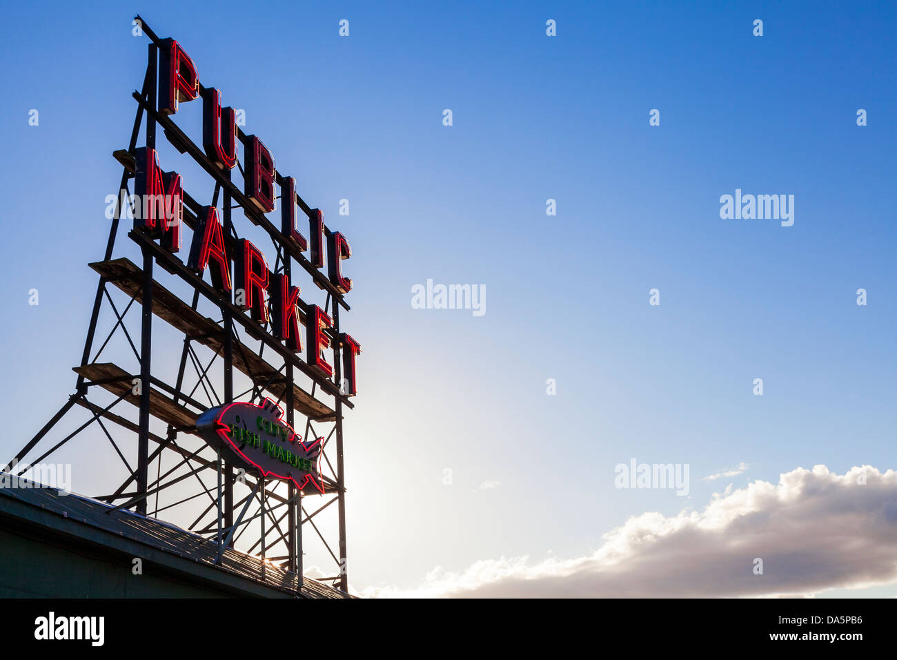 Sign public market pike hi-res stock photography and images - Alamy