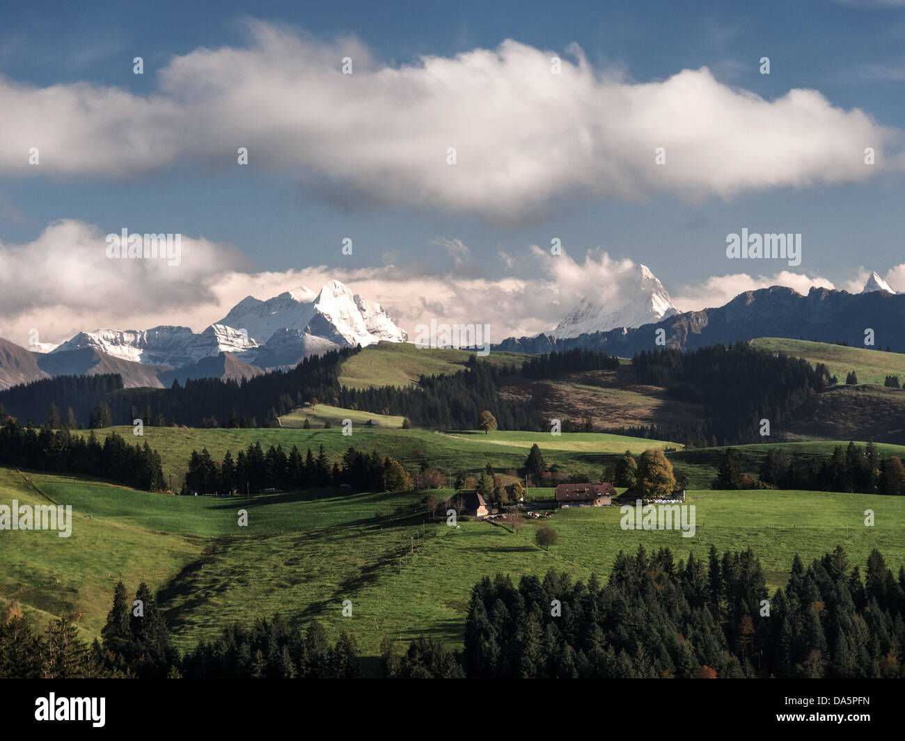 Alps, farmhouse, farm, mountain landscape, Bernese Alps, Blappach ...