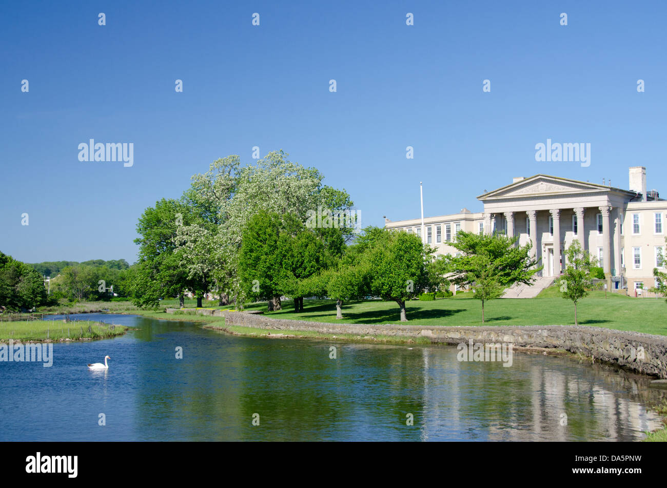 Bristol rhode island hi-res stock photography and images - Alamy