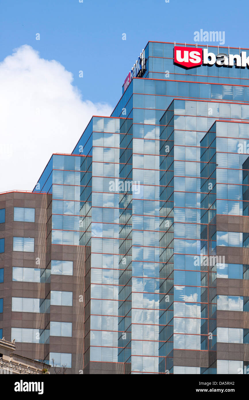 The USbank building in Columbus, Ohio, USA Stock Photo - Alamy