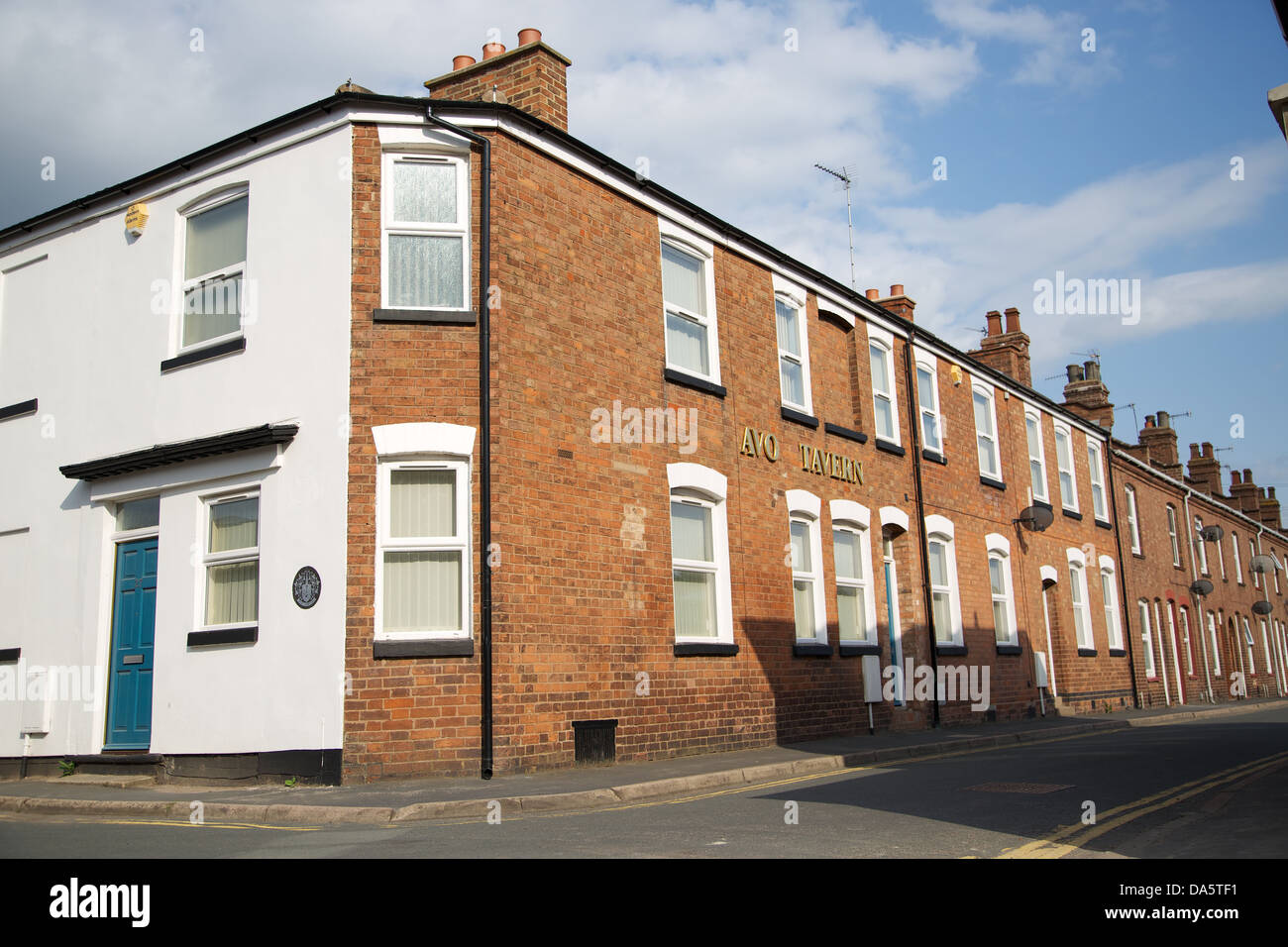 British terraced houses hi-res stock photography and images - Alamy
