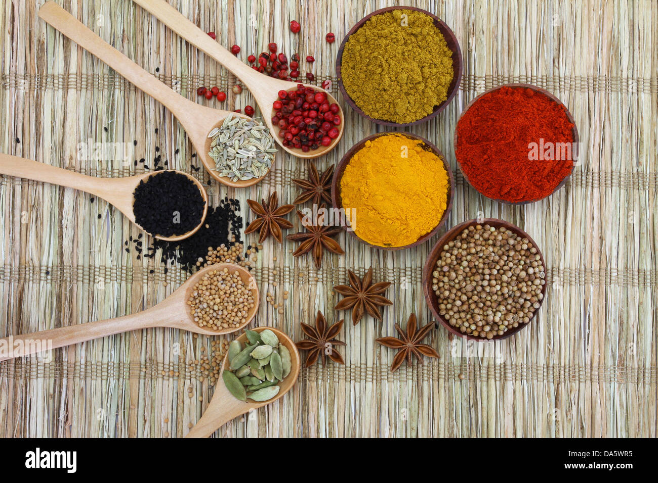 Selection of Indian spices on bamboo mat Stock Photo - Alamy
