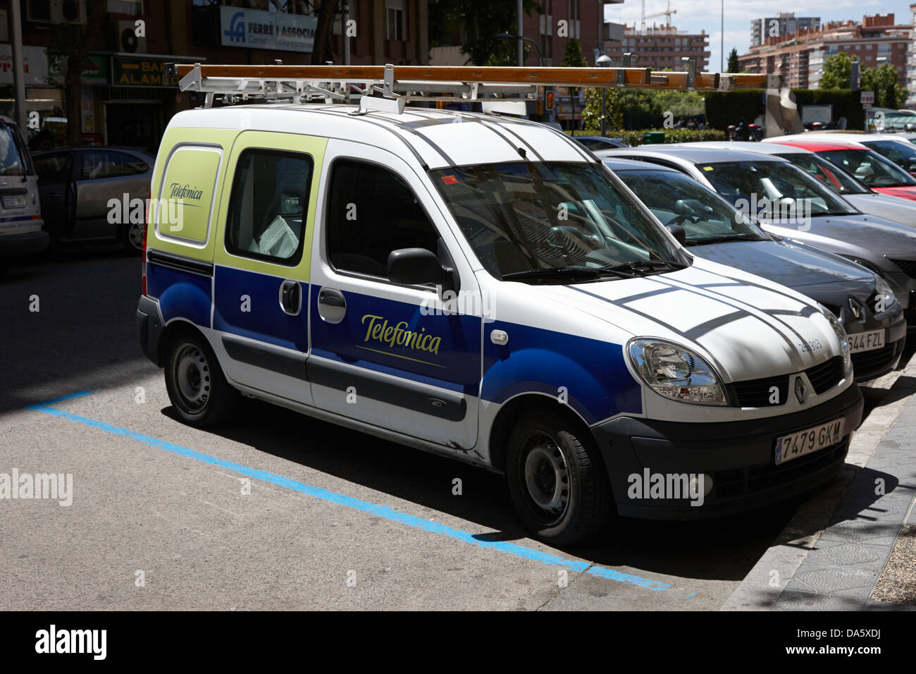 Of spanish company telefonica hi-res stock photography and images - Alamy