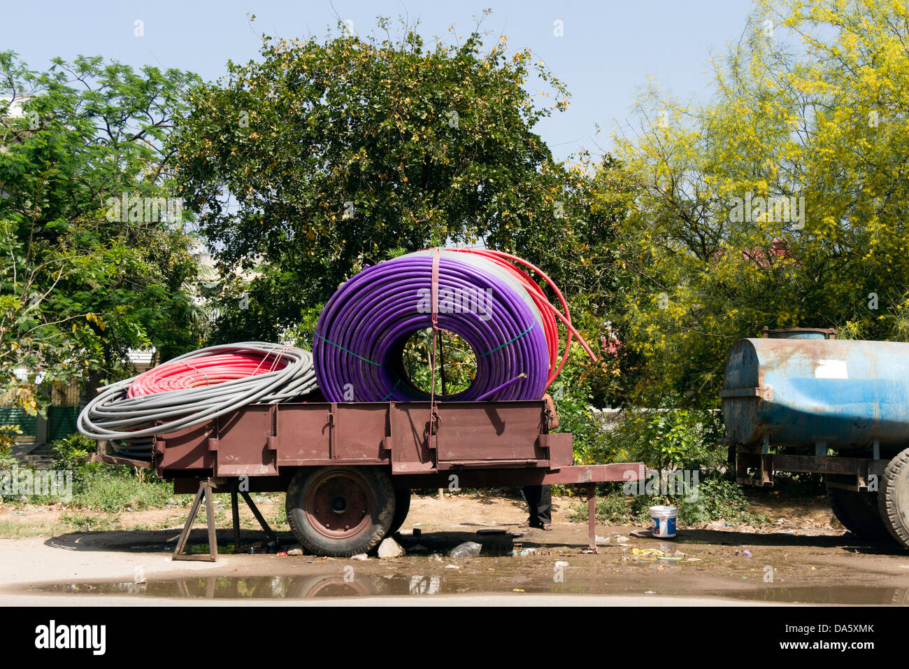 Pipes on a wagon hi-res stock photography and images - Alamy