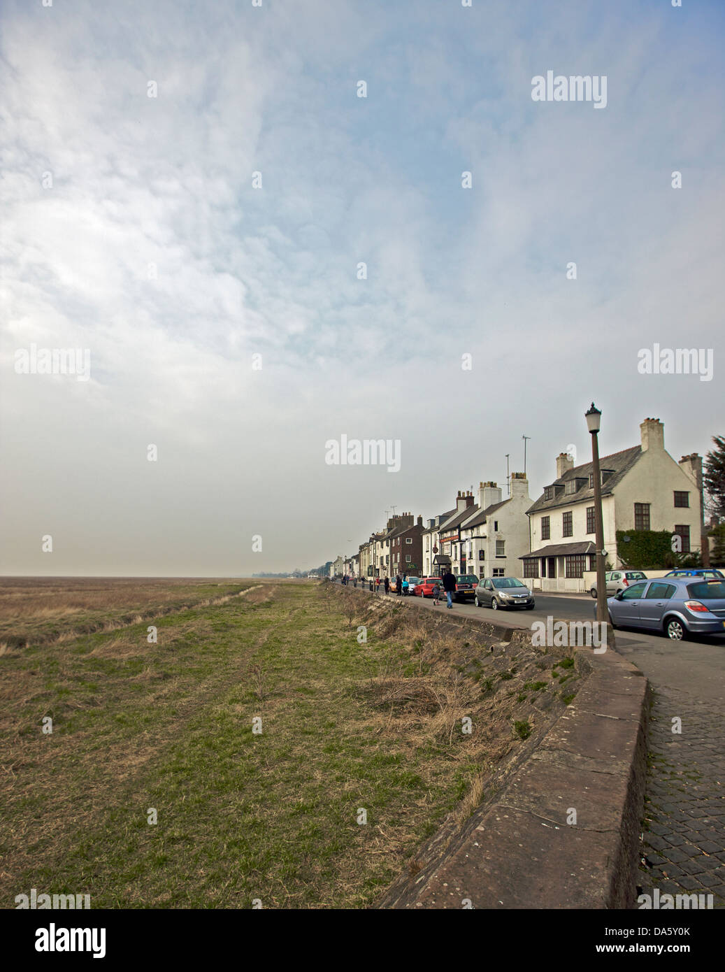 Parkgate seafront hi-res stock photography and images - Alamy