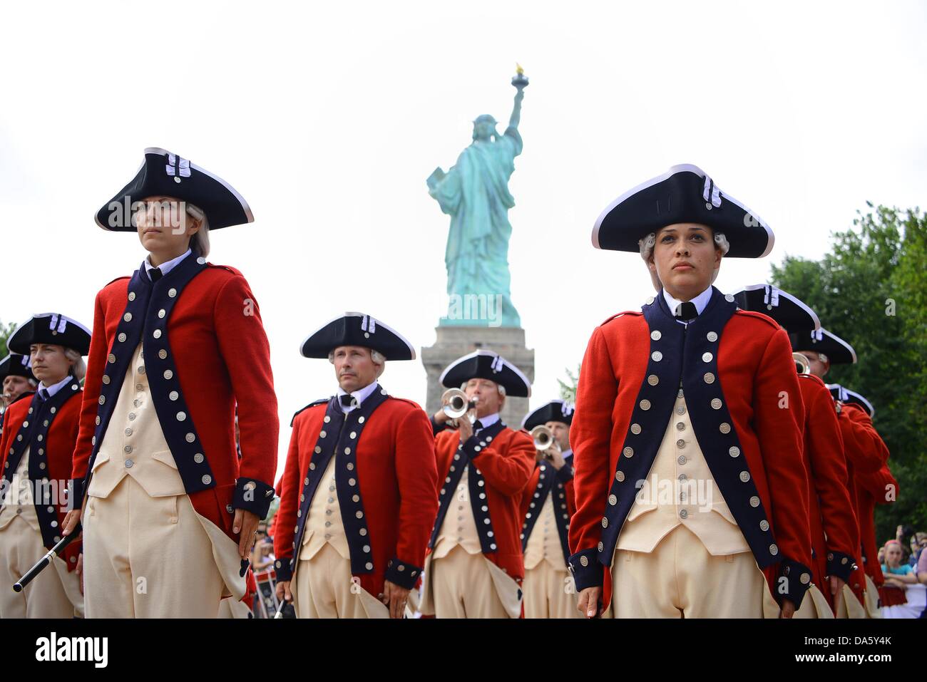 Old guard hi-res stock photography and images - Alamy