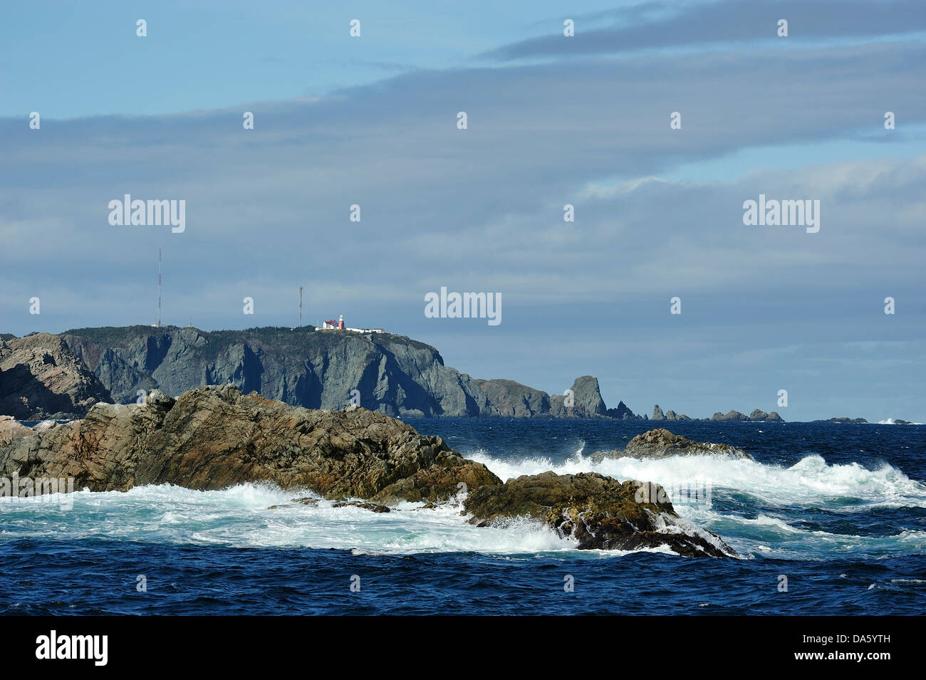 Lighthouse, rocky, shore, cliffs, choppy, sea, Twillingate ...