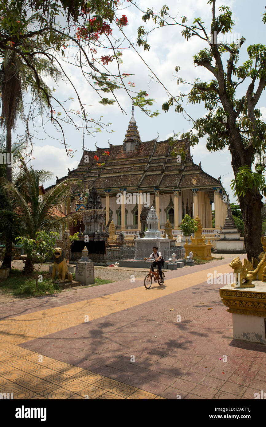 Battambang province cambodia hi-res stock photography and images - Alamy