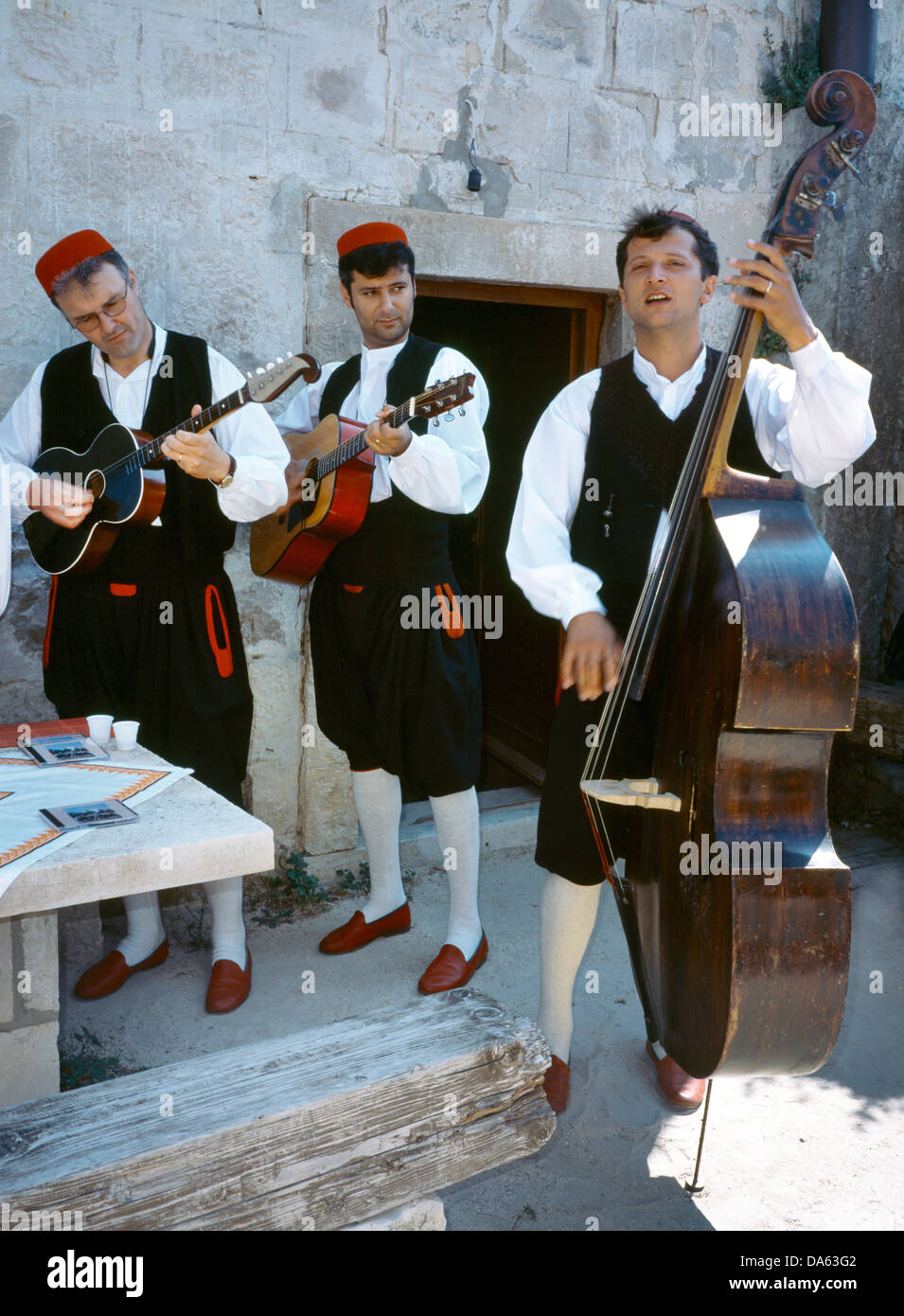 Croatian musicians hi-res stock photography and images - Alamy