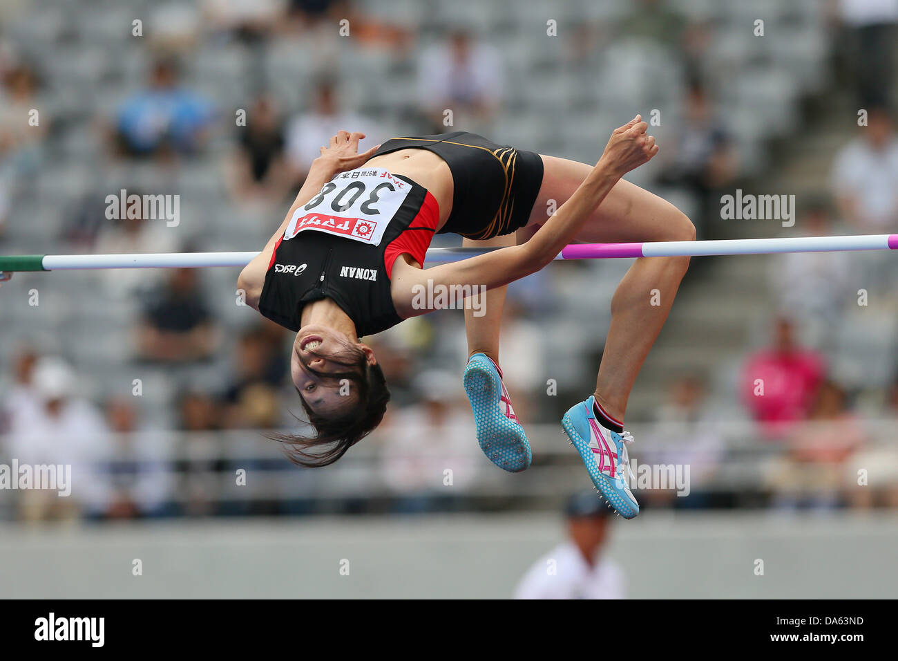 Miyuki fukumoto hi-res stock photography and images - Alamy