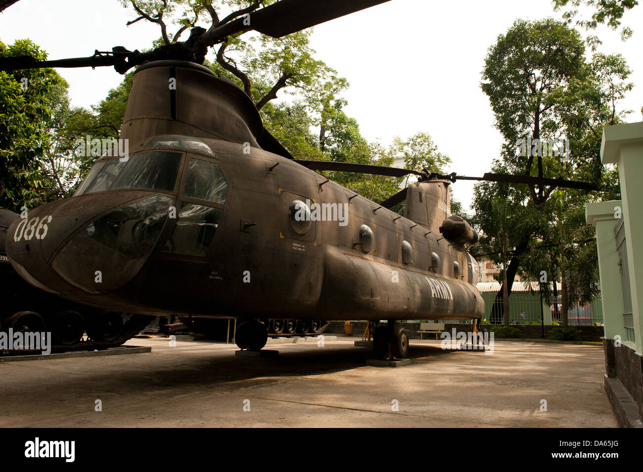 Chinook helicopter vietnam hi-res stock photography and images - Alamy