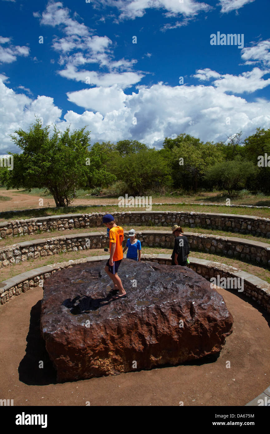 Tourists at Hoba Meteorite (world's largest), near Grootfontein ...