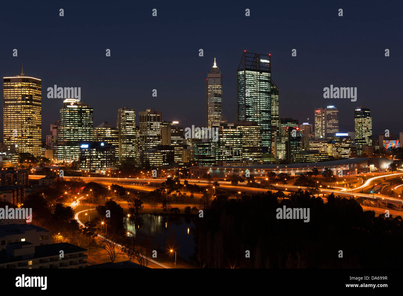 Perth city skyline night hi-res stock photography and images - Alamy