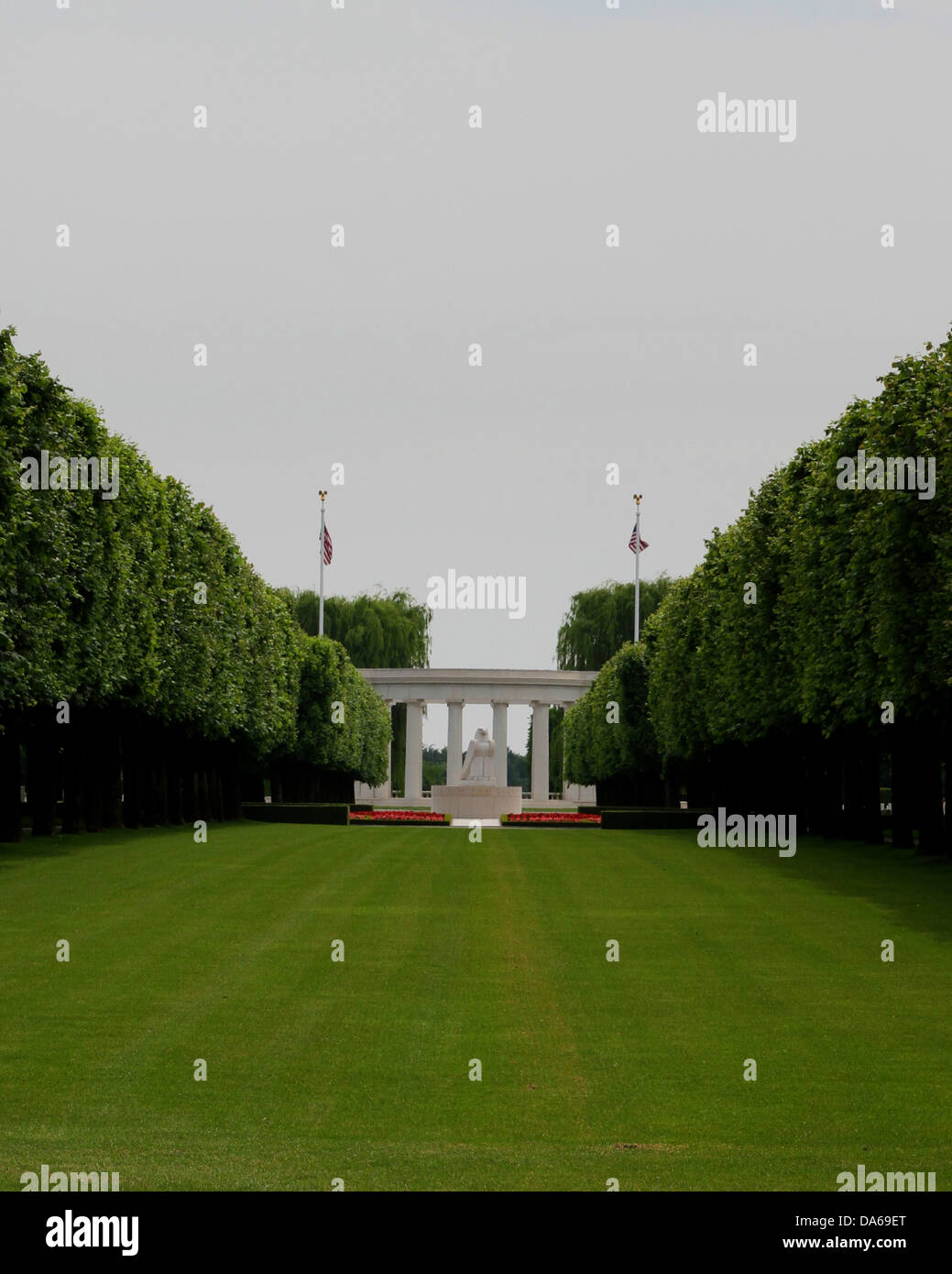 The view to the central memorial at the Meuse-Argonne American Military ...
