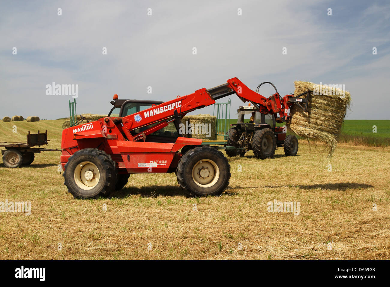 Manitou forklift hi-res stock photography and images - Alamy