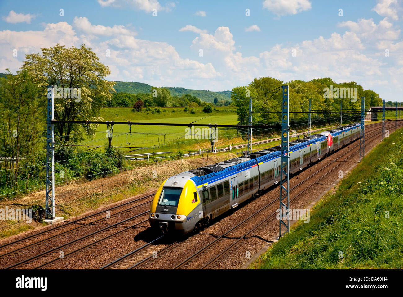 Inter service hi-res stock photography and images - Alamy