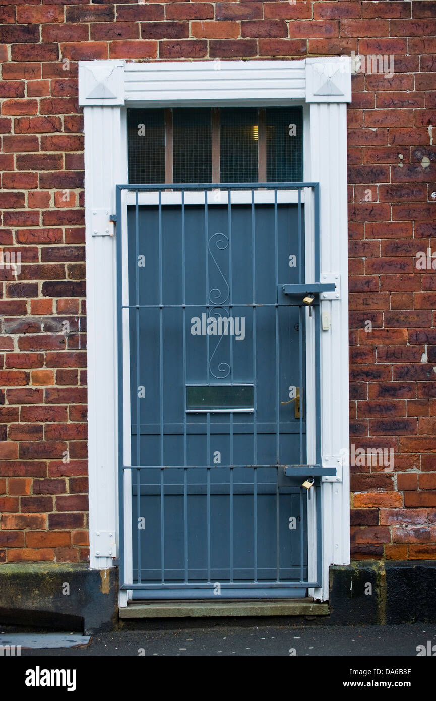 Security gate hi-res stock photography and images - Alamy