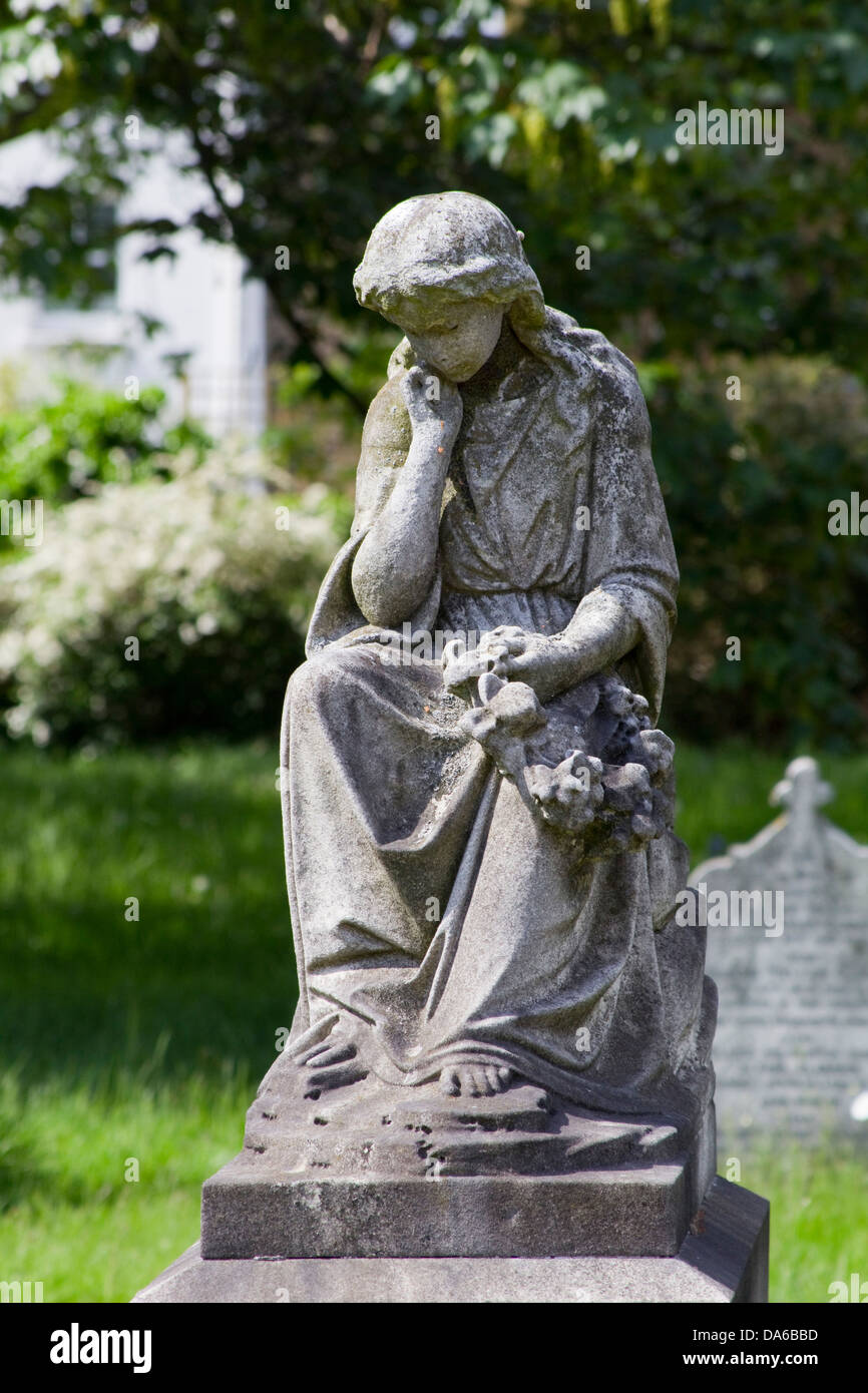Stone sculptu hi-res stock photography and images - Alamy